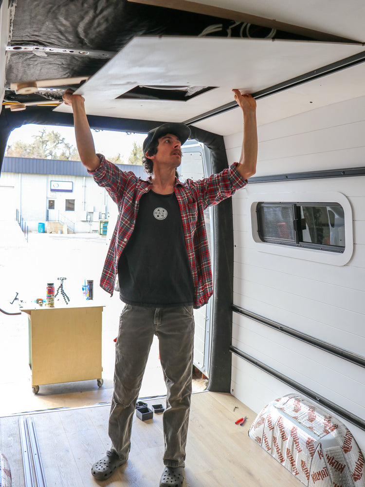 Pro Installation – Featherbuilt