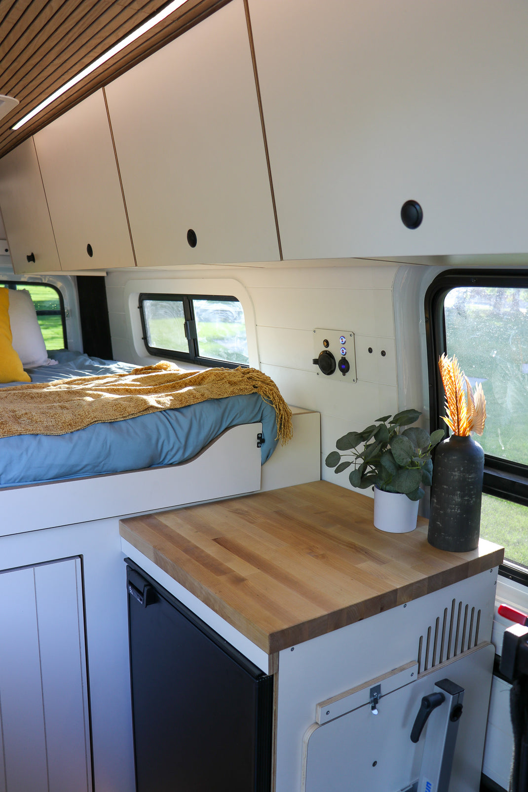 Full Van Conversions – Featherbuilt