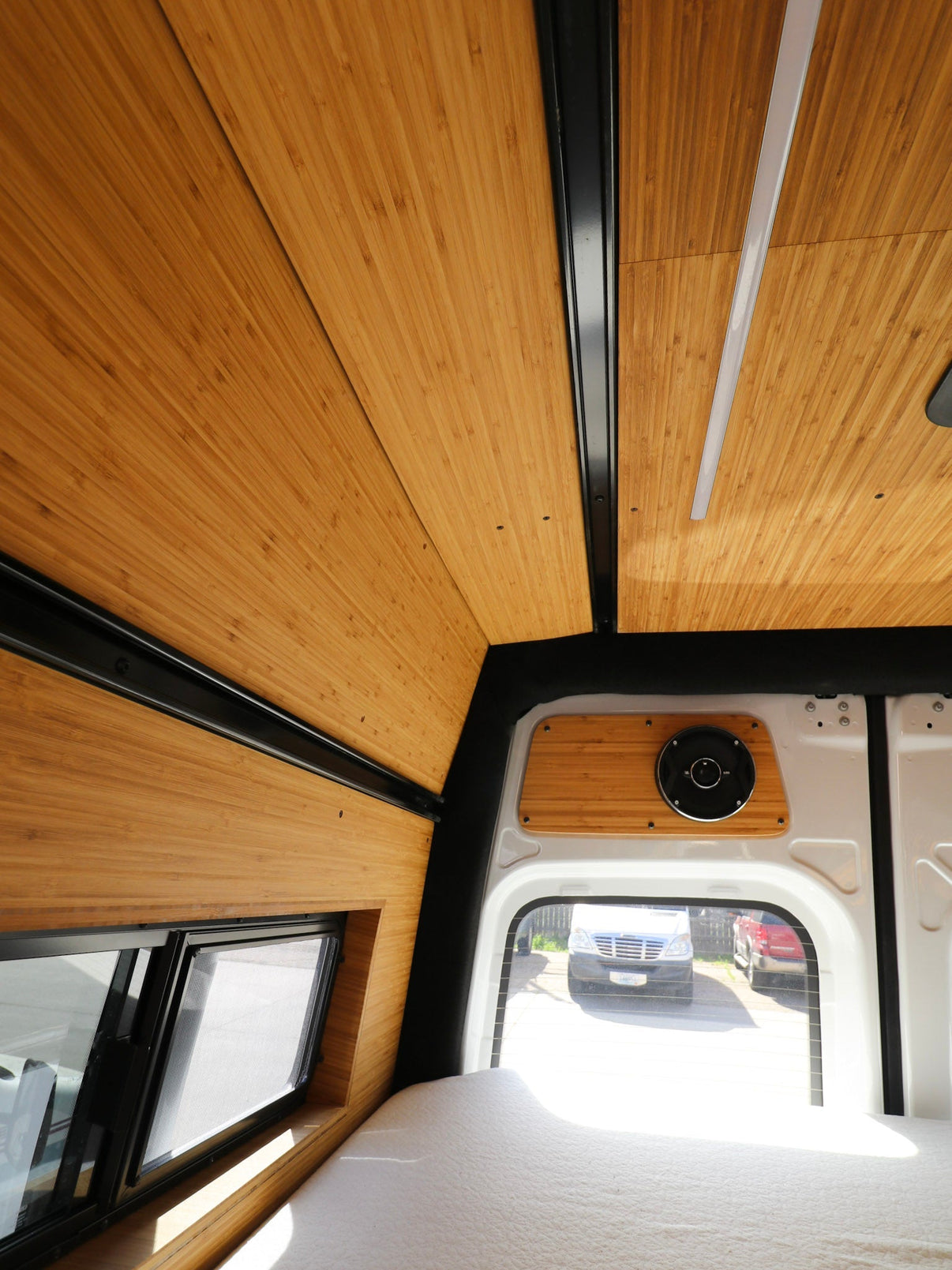 Sprinter 144 Ceiling Panel Kit – Featherbuilt