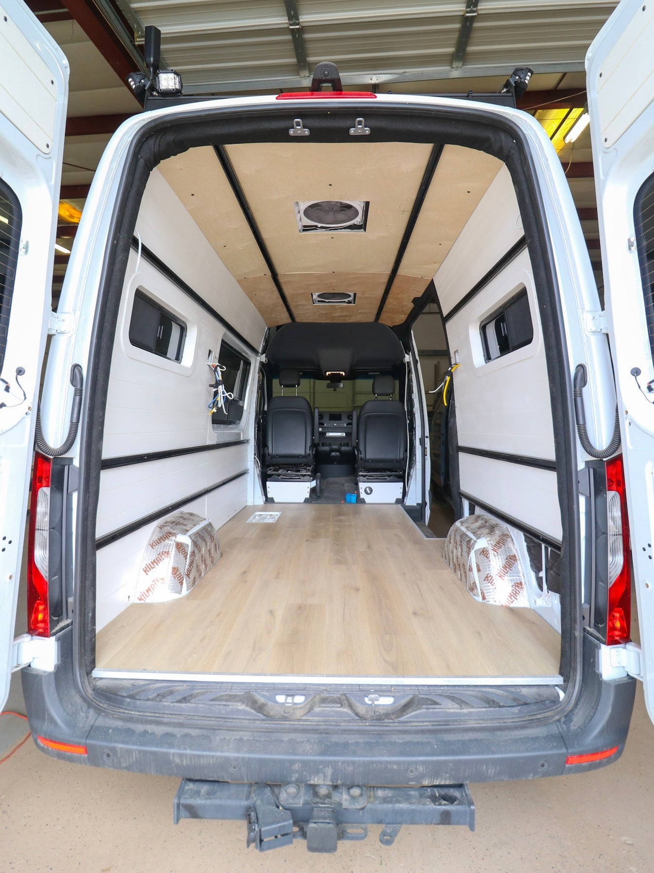 Sprinter 144 Ceiling Panel Kit – Featherbuilt