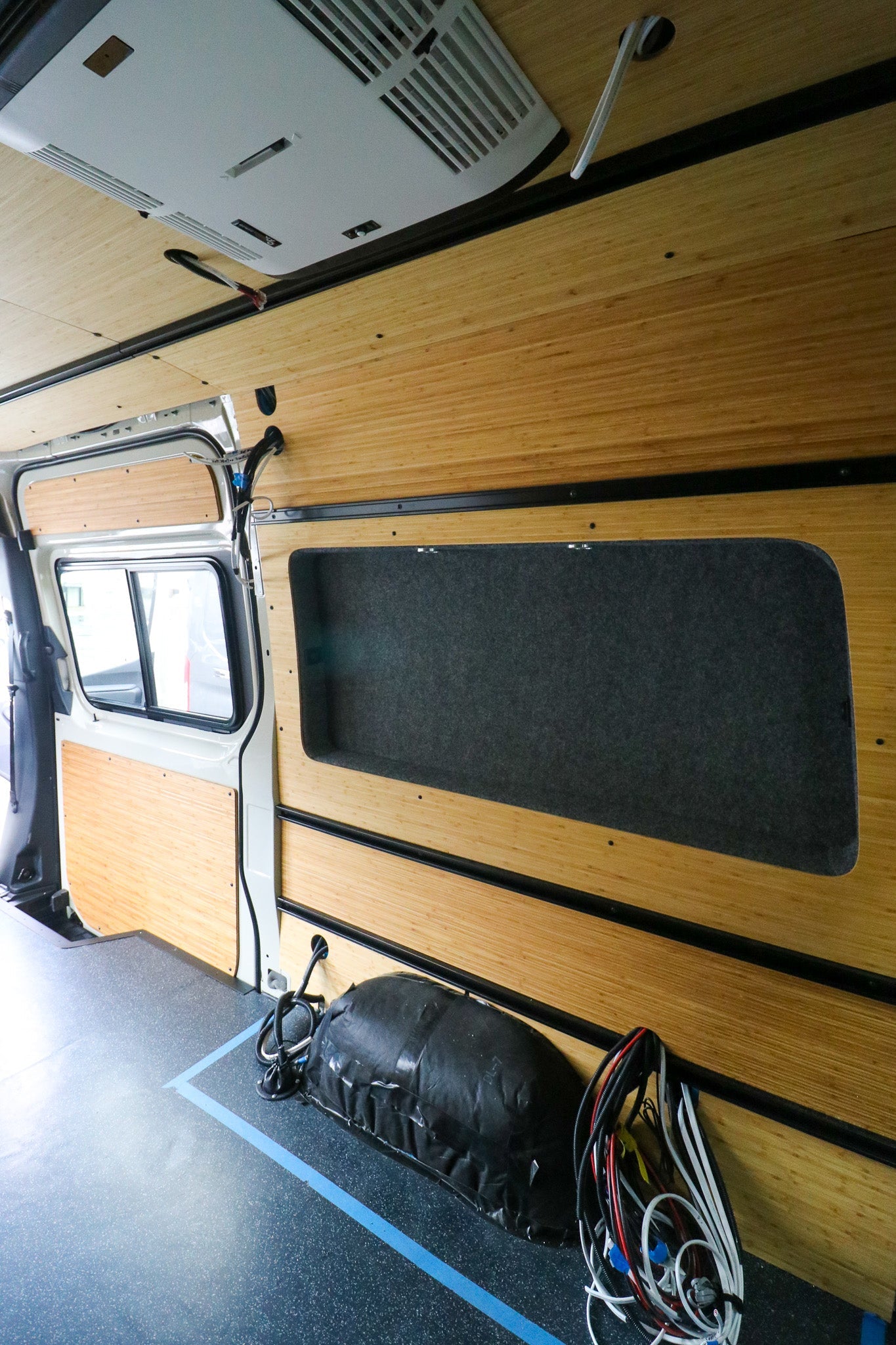 Sprinter 144 Wall Panel Kit – Featherbuilt