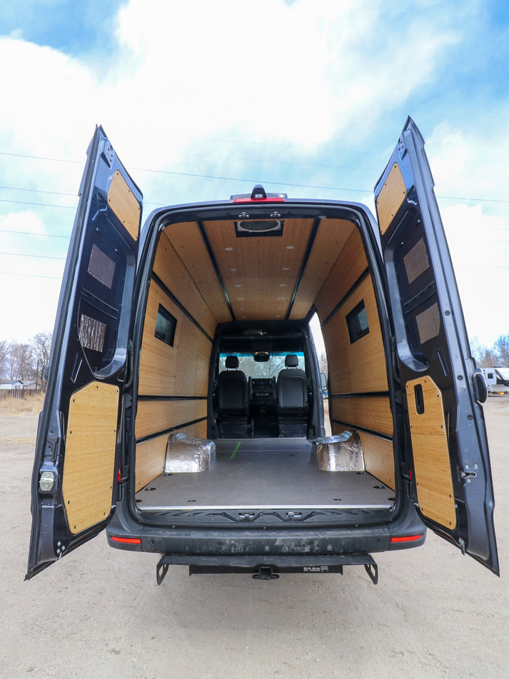 Sprinter 170 EXT Wall Panel Kit – Featherbuilt