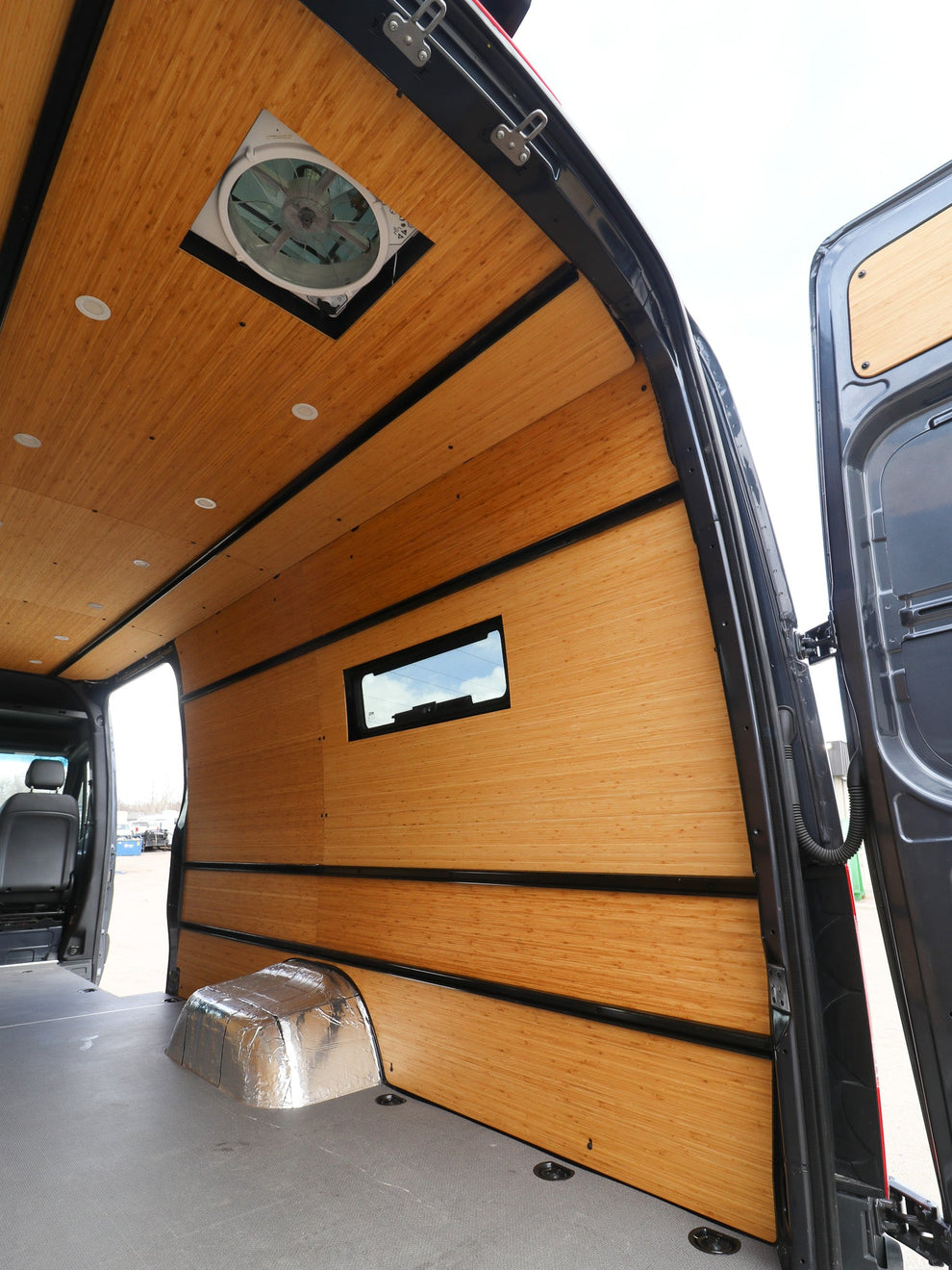 Sprinter 170 EXT Wall Panel Kit – Featherbuilt